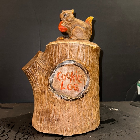 Mccoy | Kitchen | Vintage Mccoy Squirrel On Cookie Log 9651969 Ceramic ...
